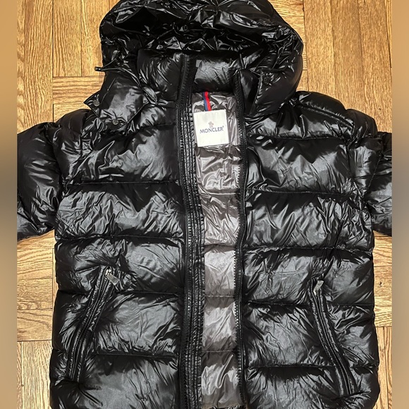 Moncler | Jackets & Coats | Moncler Black Puffer | Poshmark